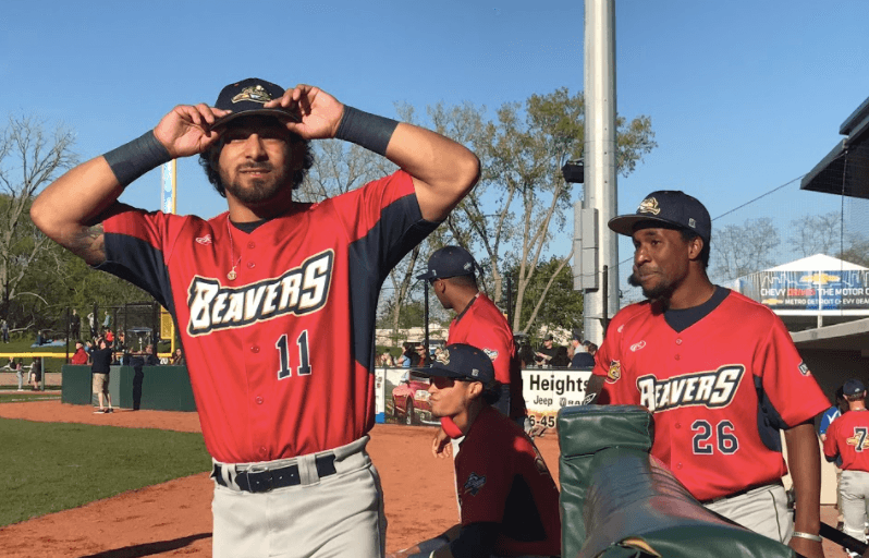 Beavers Use Five-Run Fifth to Power Past Diamond Hoppers - USPBL