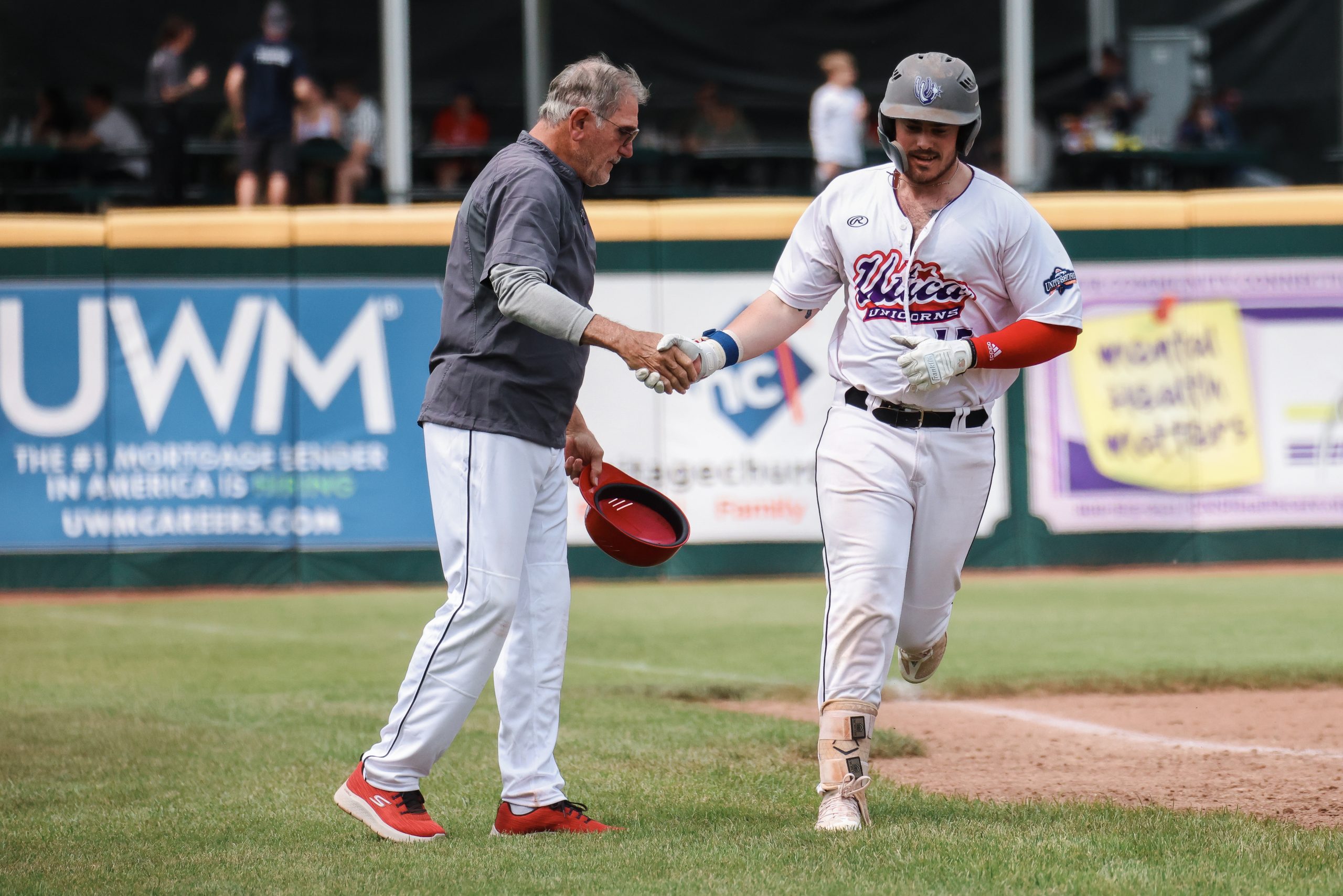 Hot Bats Lead the Unicorns Over the Beavers, 8-6 - USPBL powered by ...