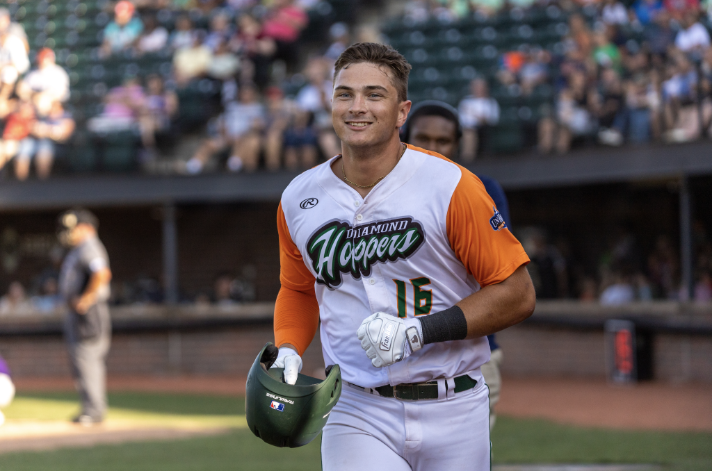 Hoppers Beat Unicorns, 8-1 - USPBL powered by Mortgage Matchup