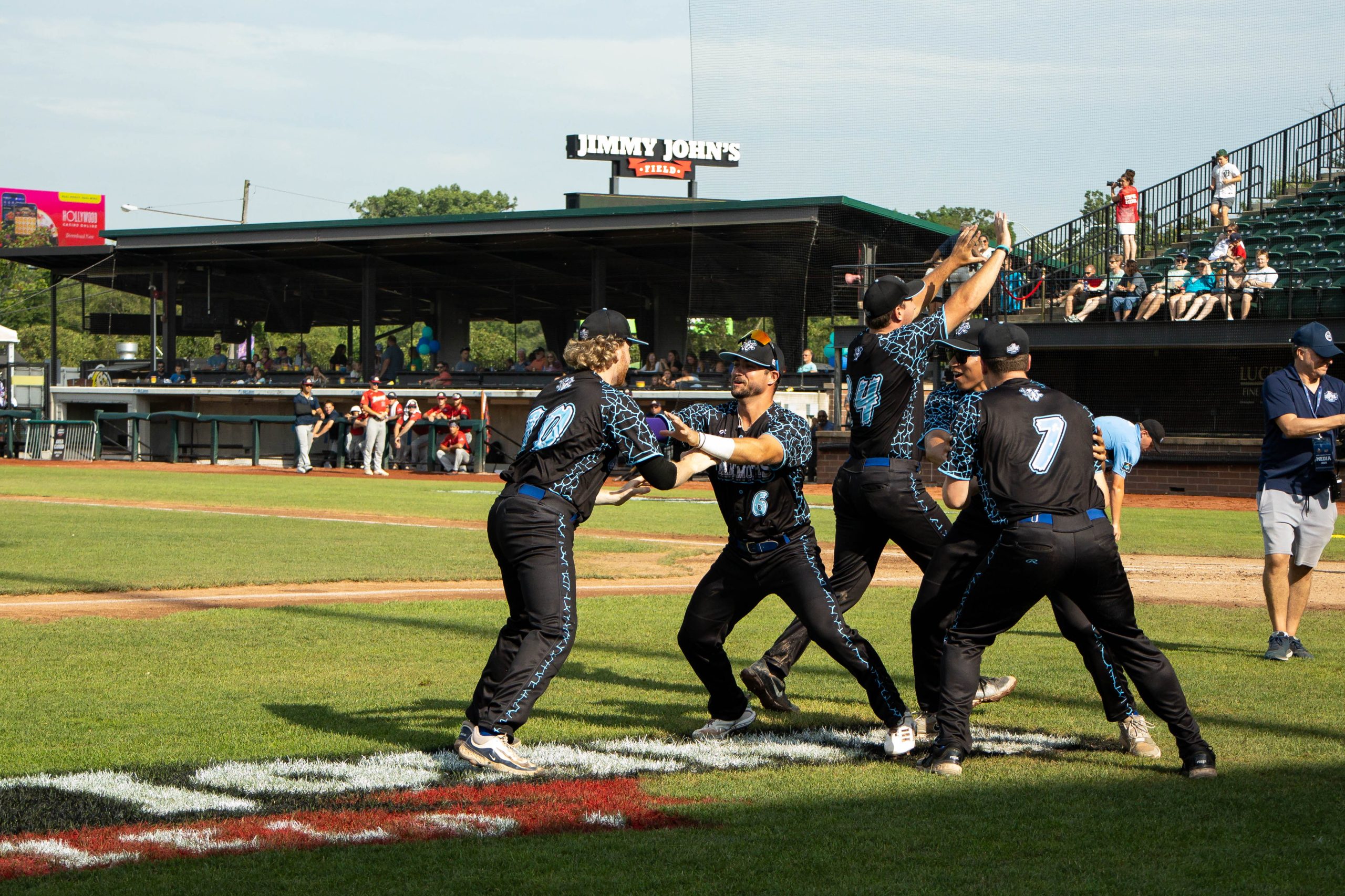 Sharkas Slam Lifts Mammoths Past Beavers in 6–5 Thriller - USPBL ...